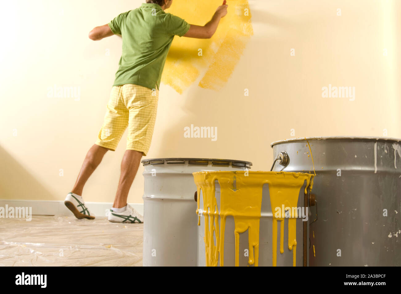 Changing tanks hi-res stock photography and images - Alamy