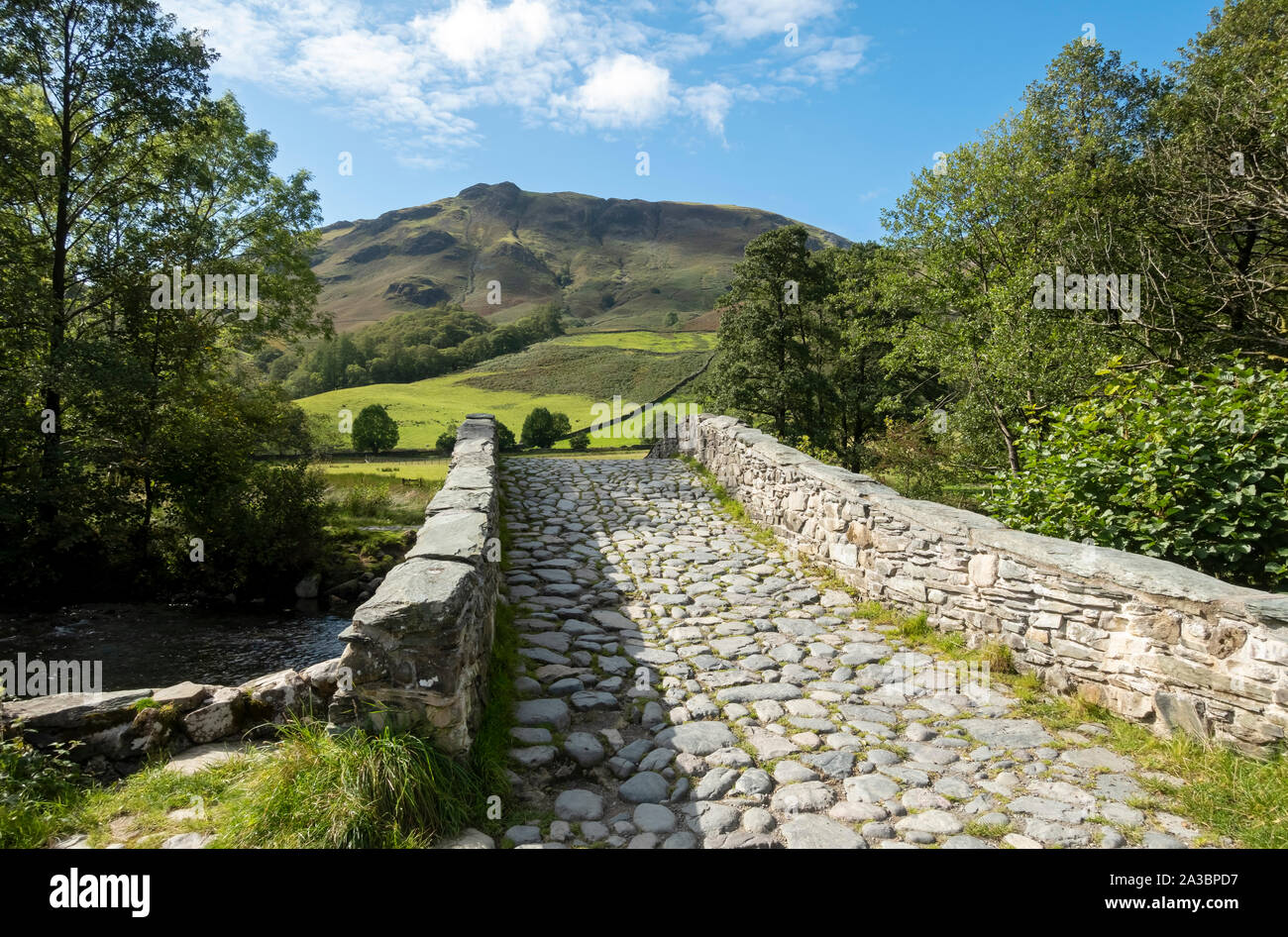 Stone Bridge across River Derwent on the Cumbria Way walk Rosthwaite ...