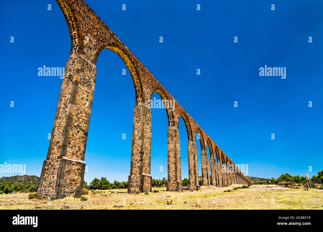 Aqueduct of Padre Tembleque in Mexico Stock Photo - Alamy