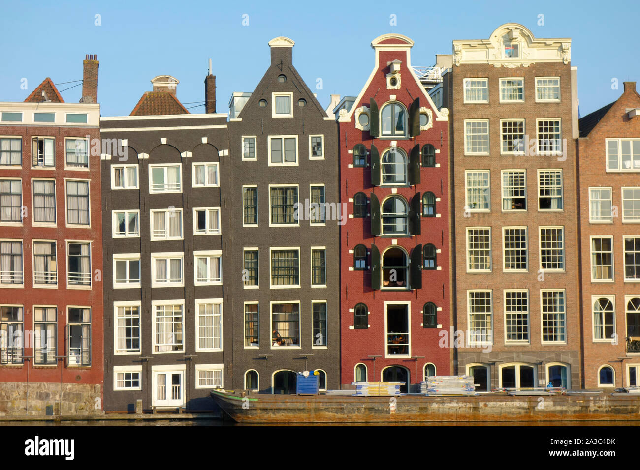 Dancing houses amsterdam hi-res stock photography and images - Alamy