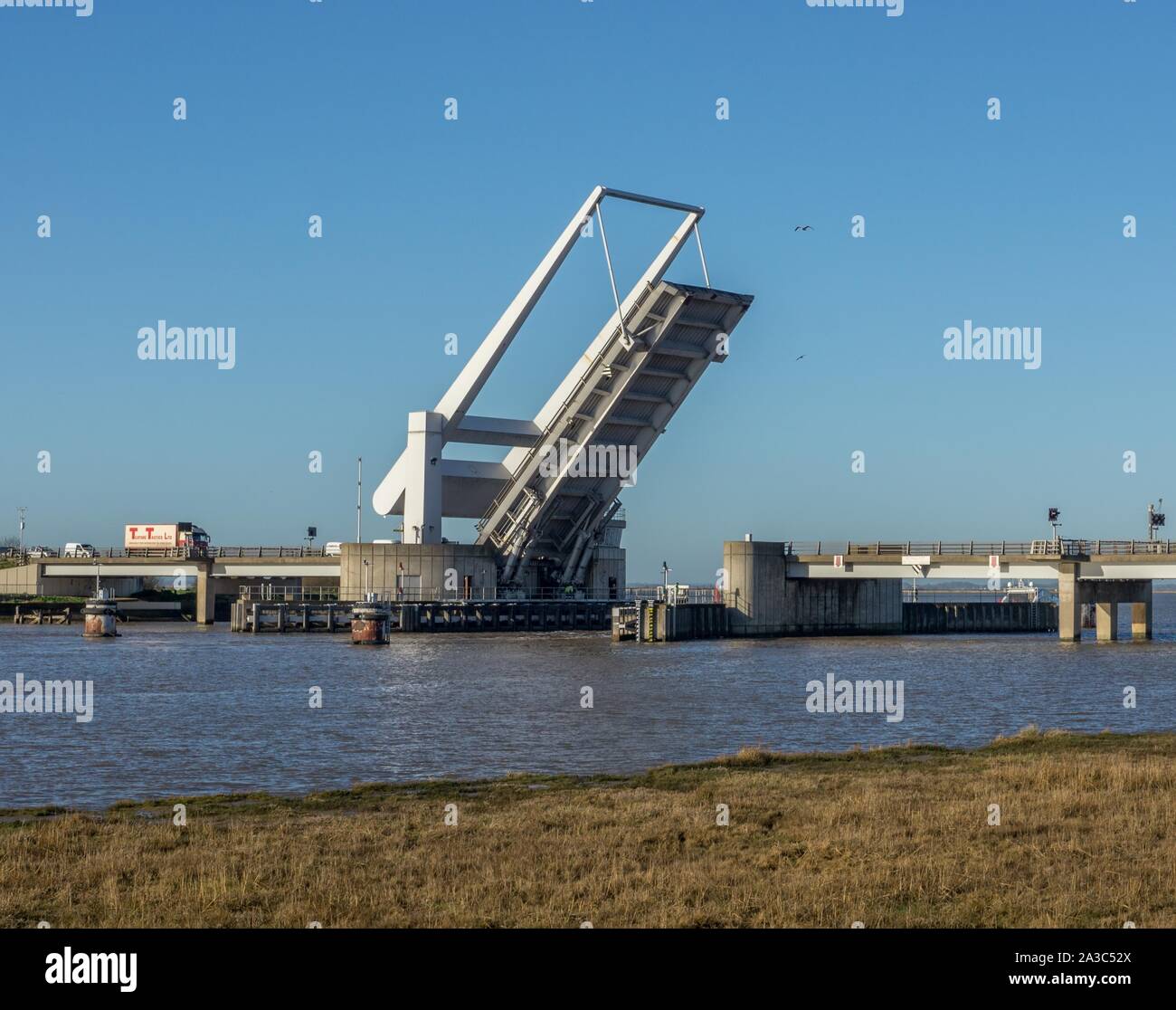 Breydon road bridge hi-res stock photography and images - Alamy