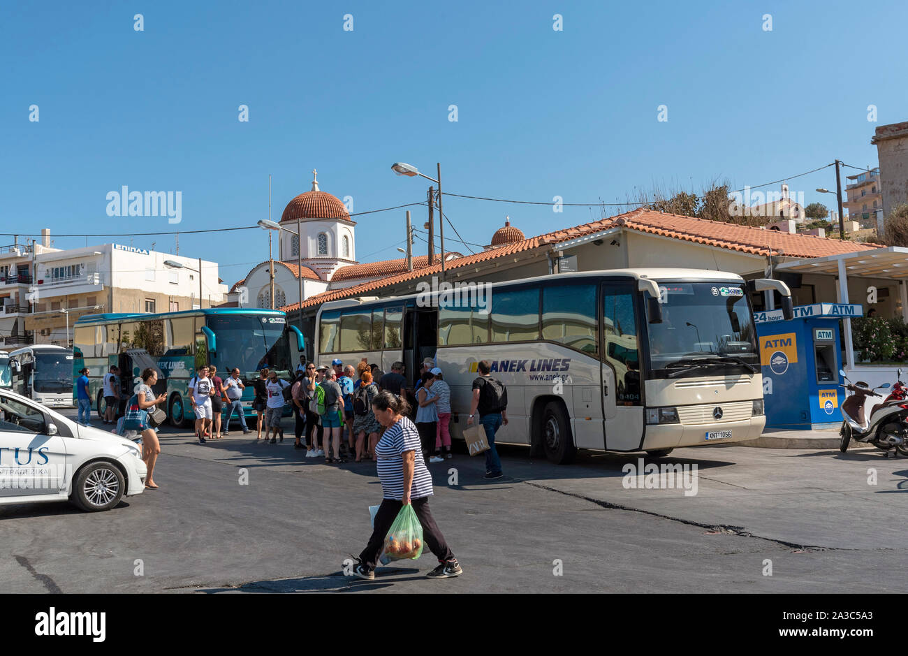 Greece coaches terminal hi-res stock photography and images - Alamy