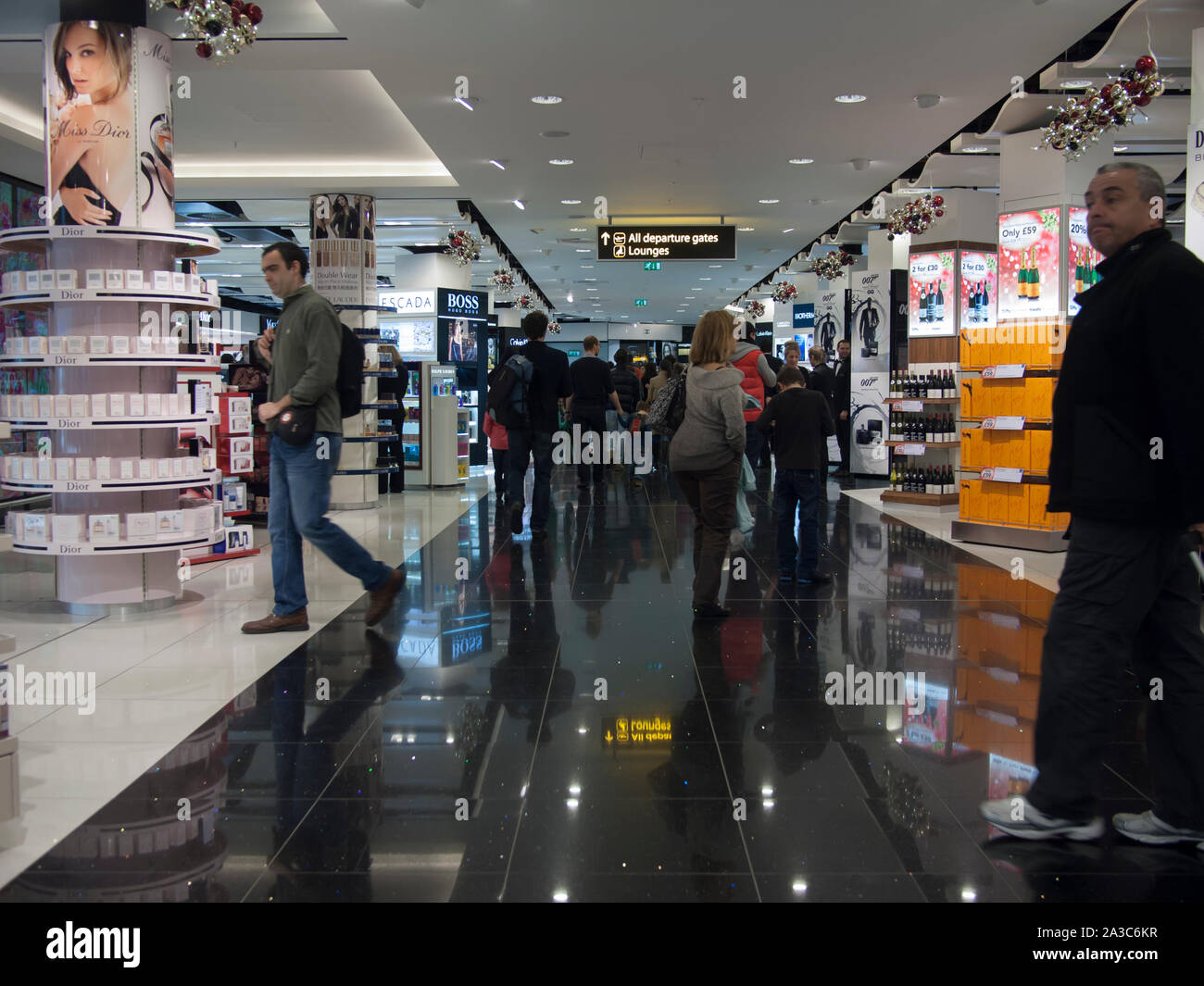 Duty free airport perfume hi-res stock photography and images - Alamy