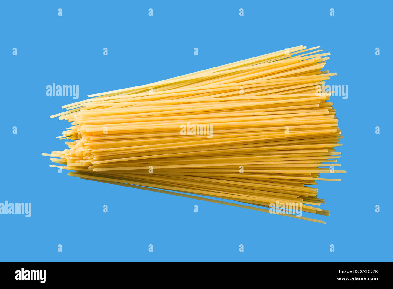 Spaghetti with blue hi-res stock photography and images - Alamy