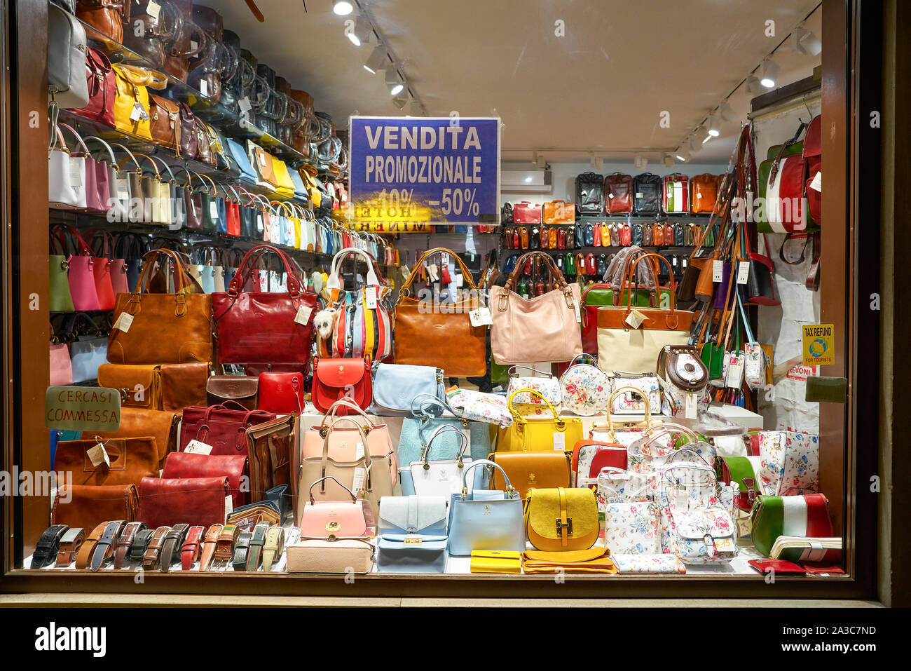 VENICE, ITALY - CIRCA MAY, 2019: display window of a shop in Venice ...