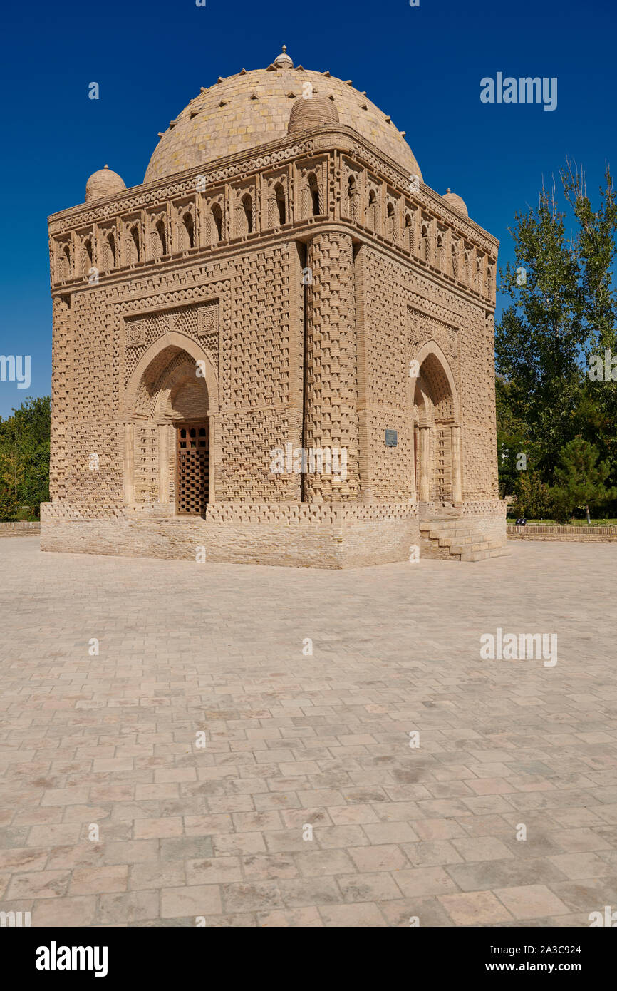 The Ismail Samani Mausoleum, Ismoil Somoniy maqbarasi, Bukhara ...