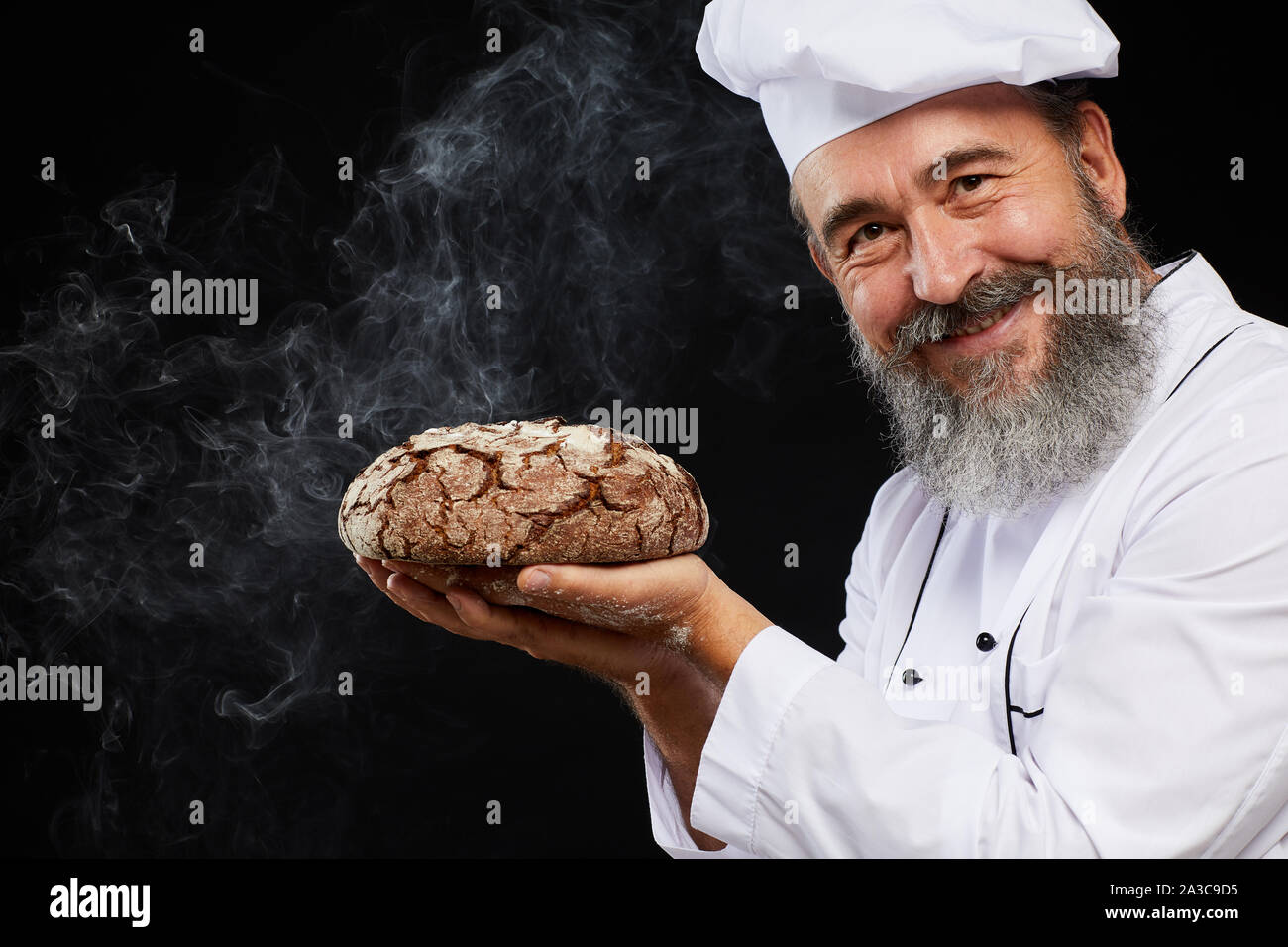 Bearded baker hi-res stock photography and images - Alamy