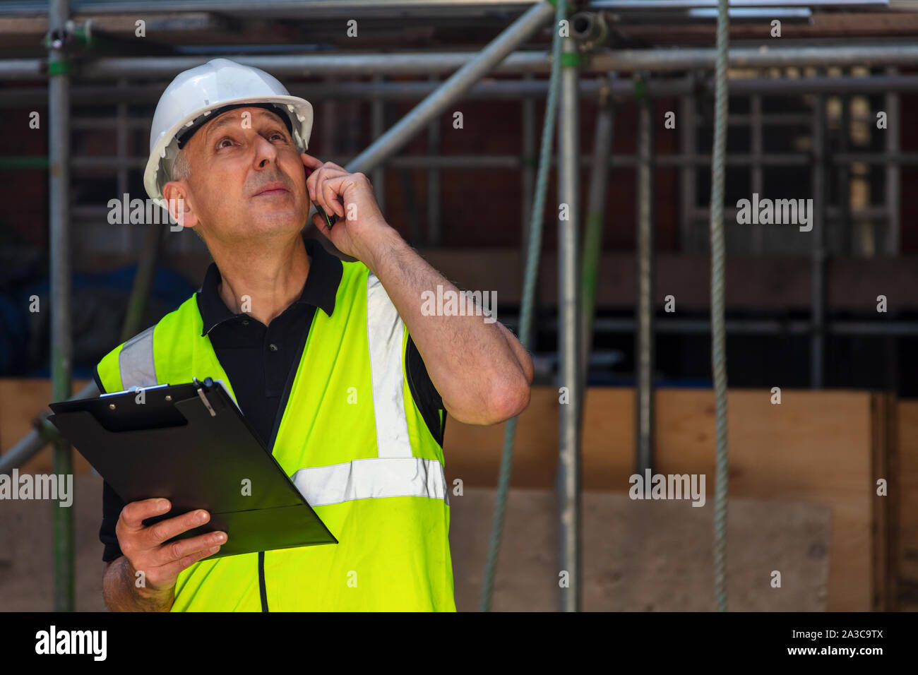 Concerned middle aged man hi-res stock photography and images - Alamy