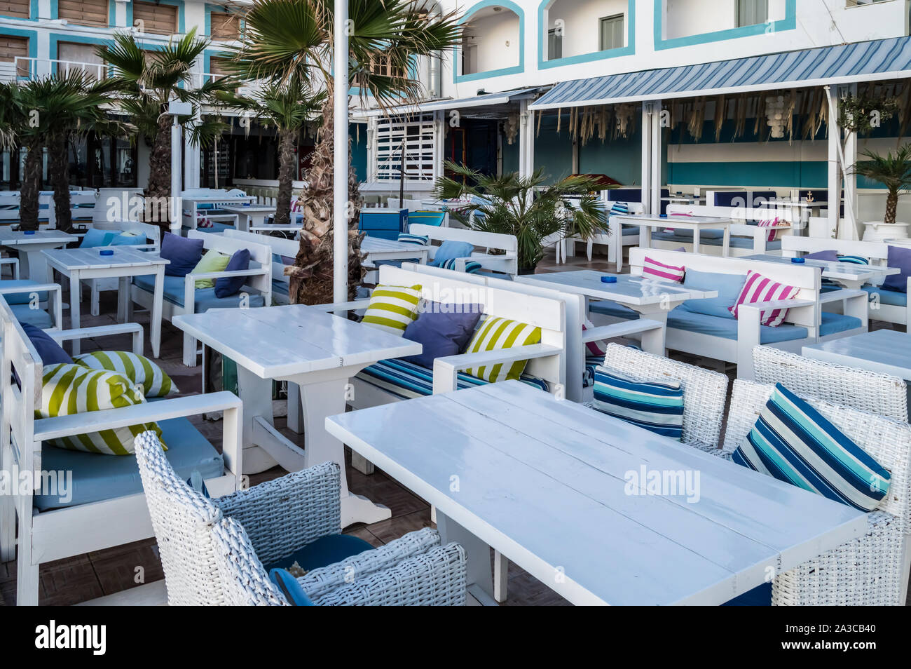 Stalis hi-res stock photography and images - Alamy