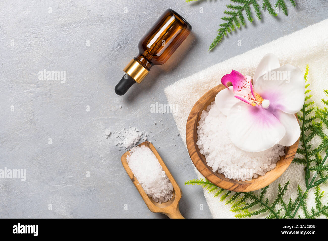 Cosmetic salt hi-res stock photography and images - Alamy