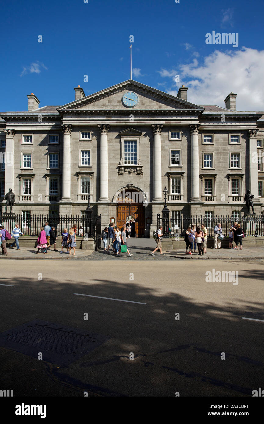 Trinity College Dublin Stock Photo - Alamy