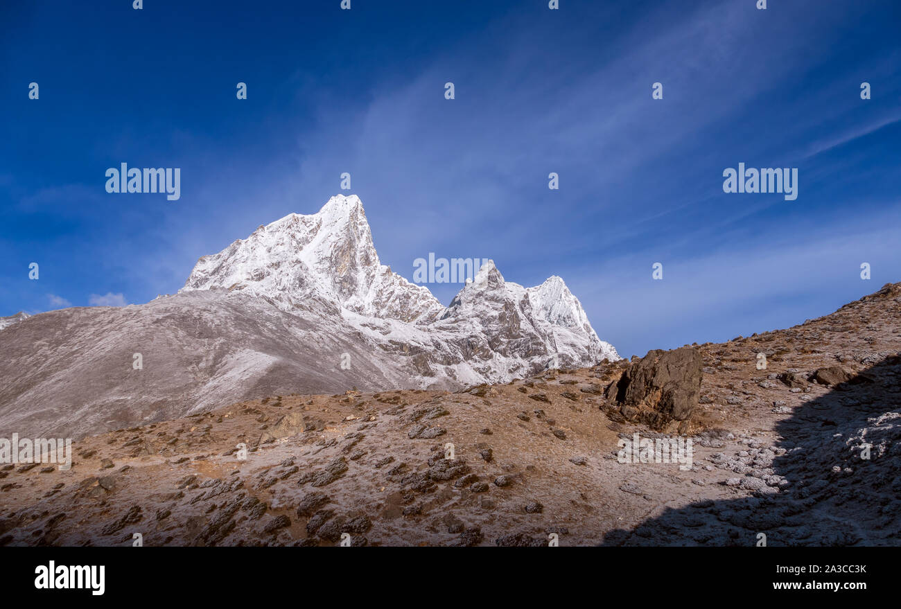 Taboche hi-res stock photography and images - Alamy