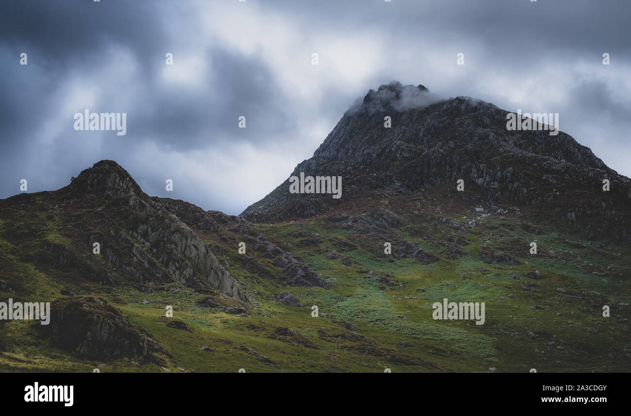 Tryfan, Snowdonia, North Wales Stock Photo - Alamy