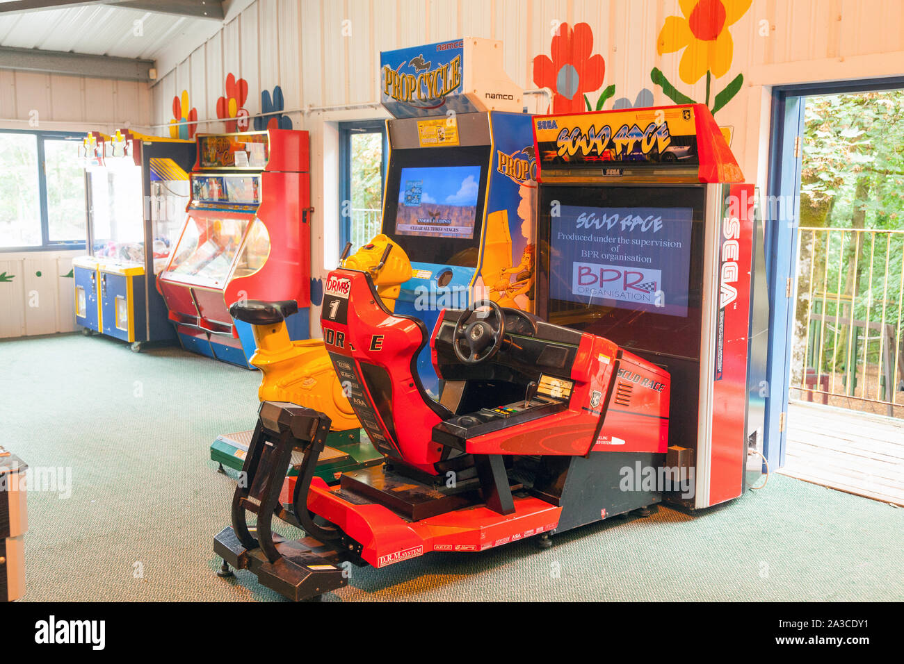 Retro arcade machines at Woodlands Family Theme Park, Totnes, Devon ...