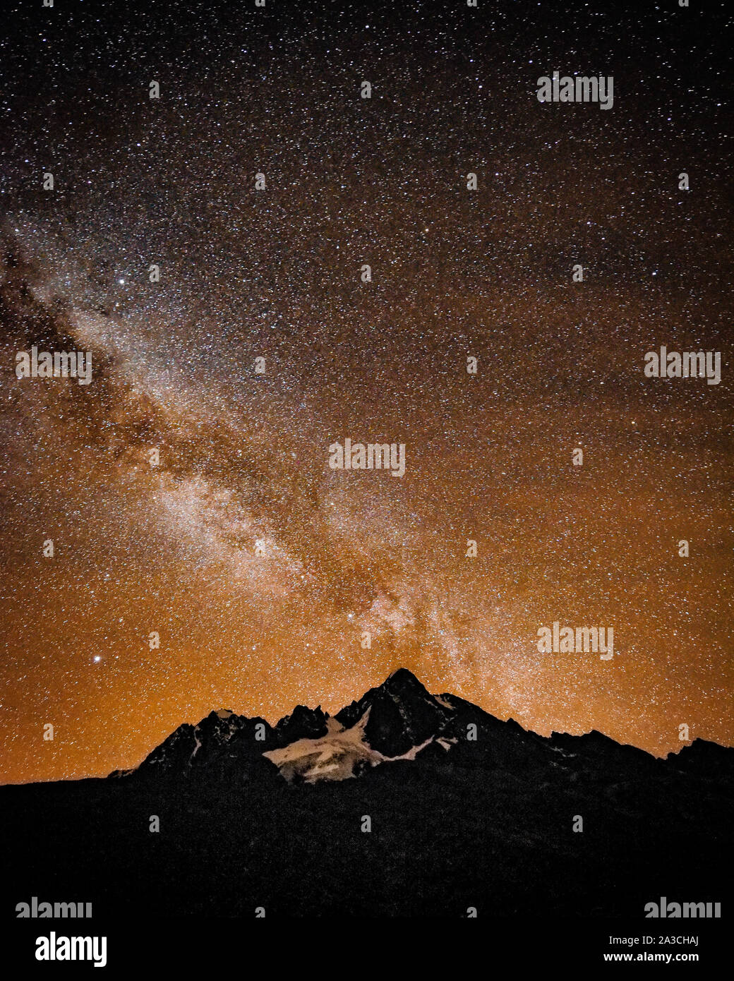 Milky Way and starry skies over Mt Ausangate and the Andes mountains ...