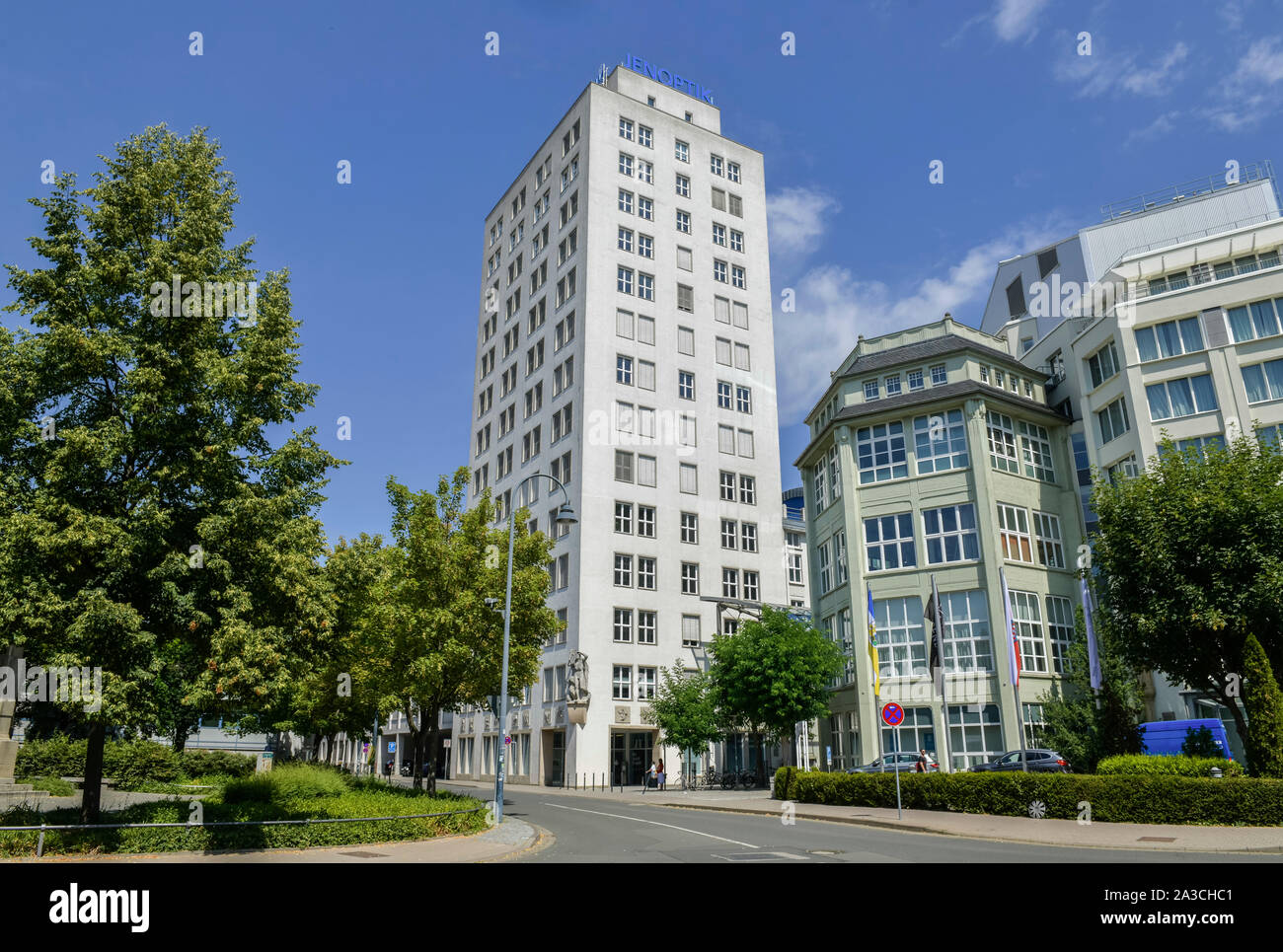Ernst-Abbe-Hochhaus, Carl-Zeiß-Straße, Jena, Thüringen, Deutschland ... Ernst-Abbe-Hochhaus, Carl-Zeiß-Straße, Jena, Thüringen, Deutschland ...