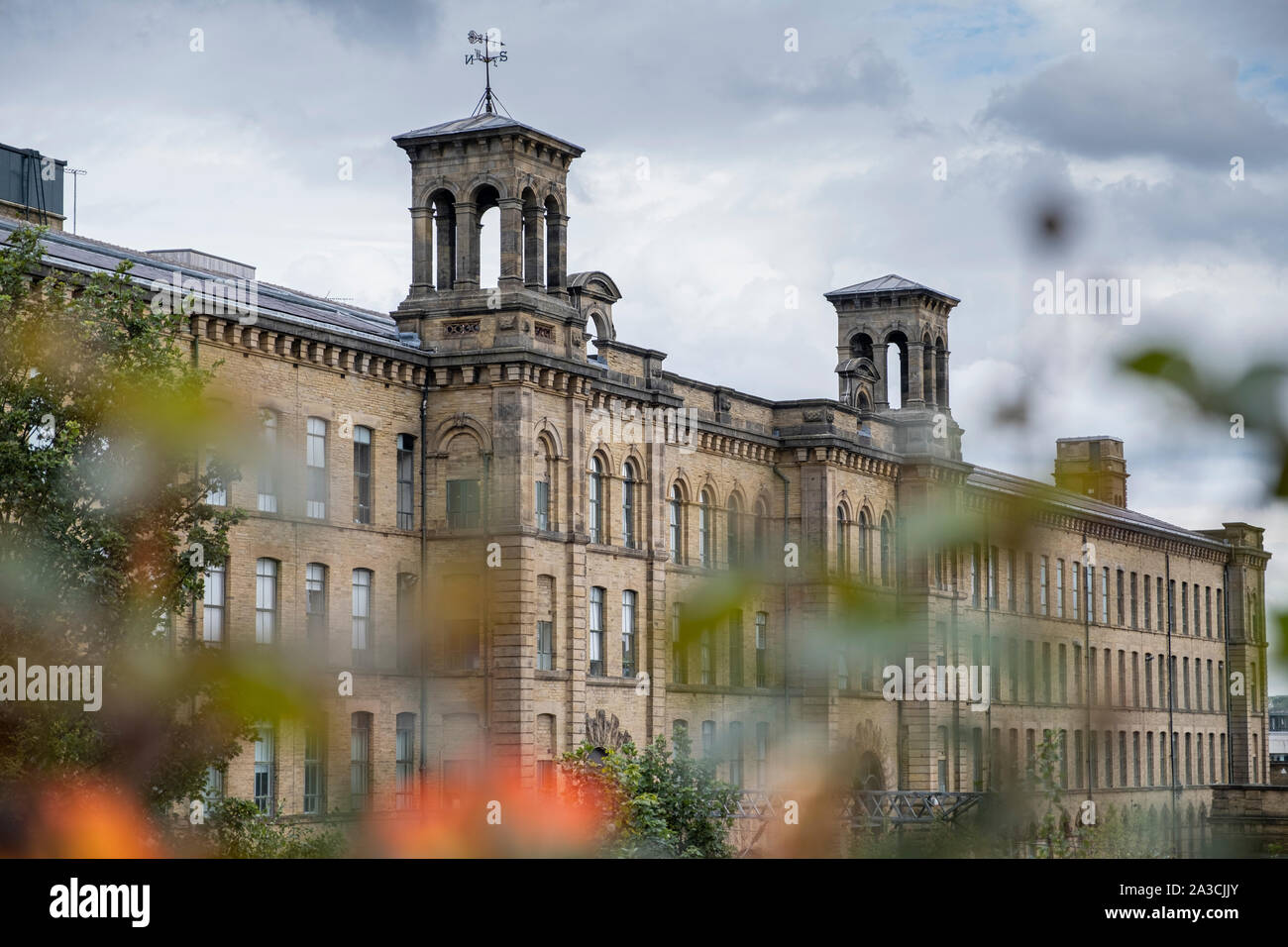 Salts Mill in Saltaire, Bradford UK , a UNESCO World Heritage Site ...