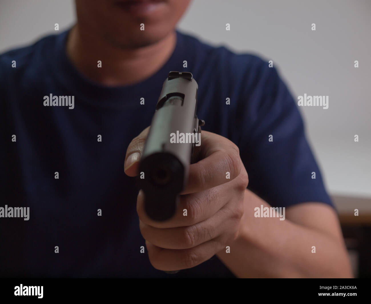 Focus on gun hi-res stock photography and images - Alamy