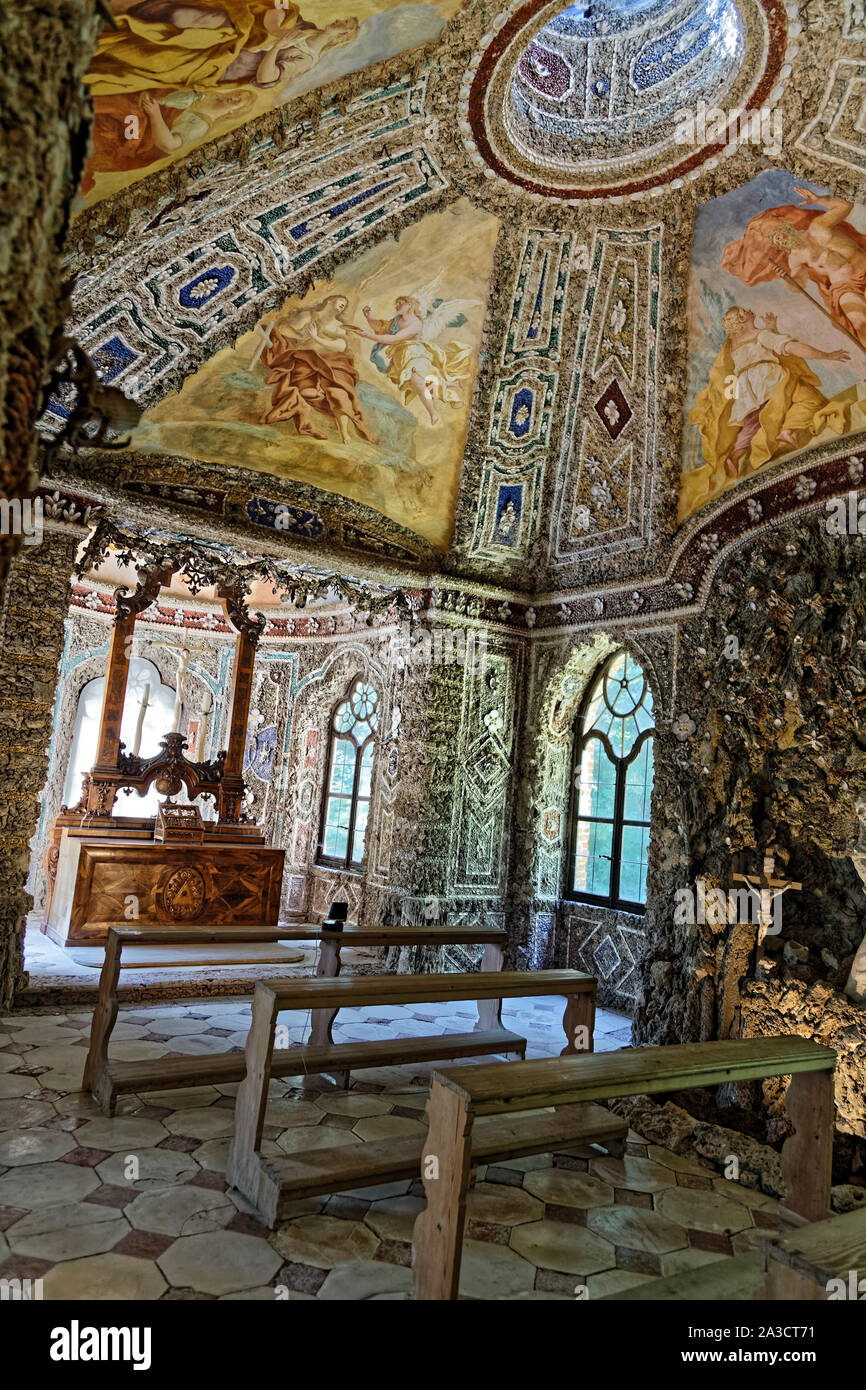 Ludwig castle grotto hi-res stock photography and images - Alamy