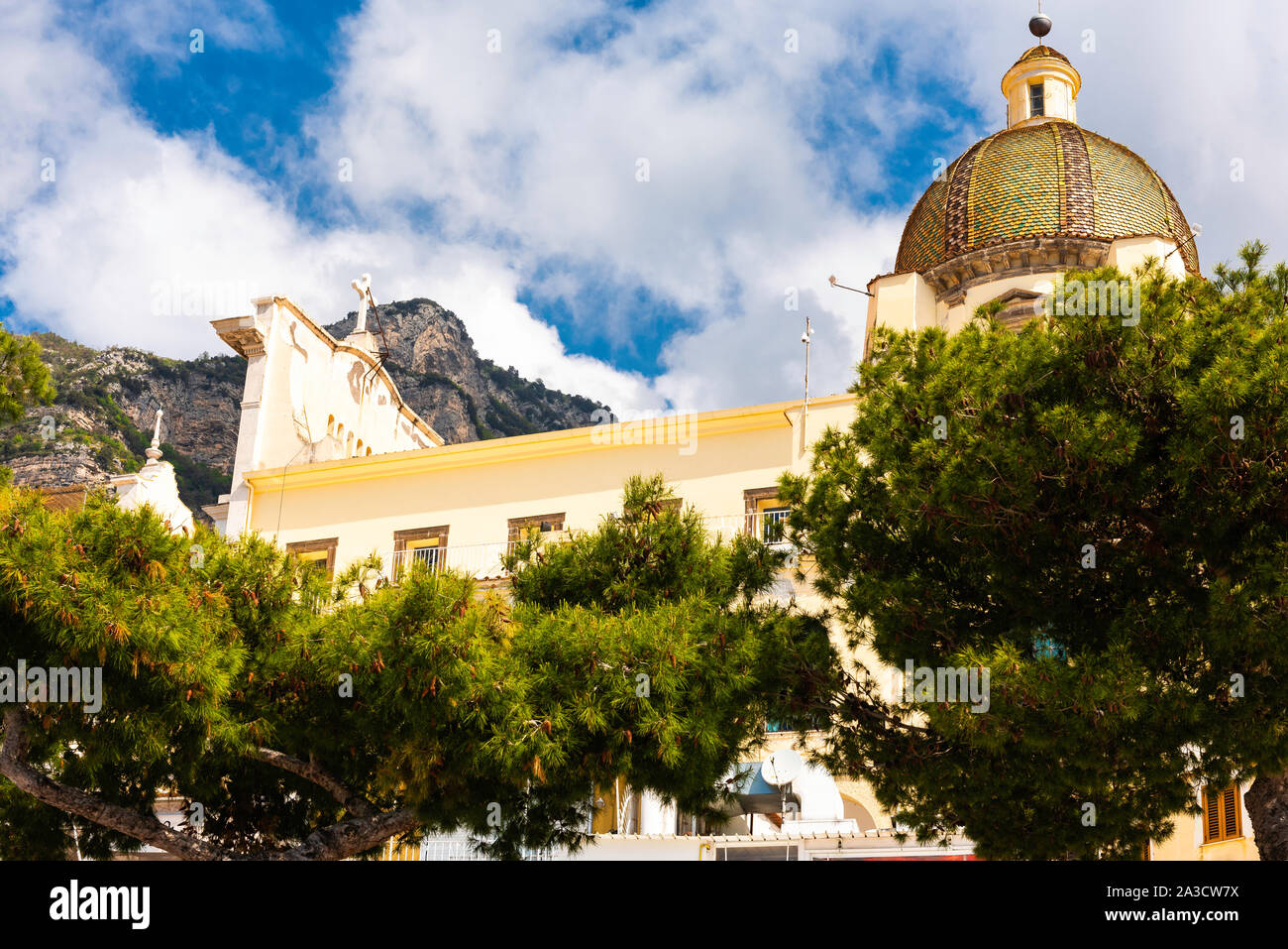 The Church of St Maria Assunta in the beautiful Italian town of ...