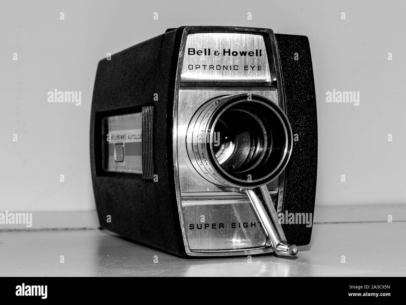 Super eight camera hi-res stock photography and images - Alamy