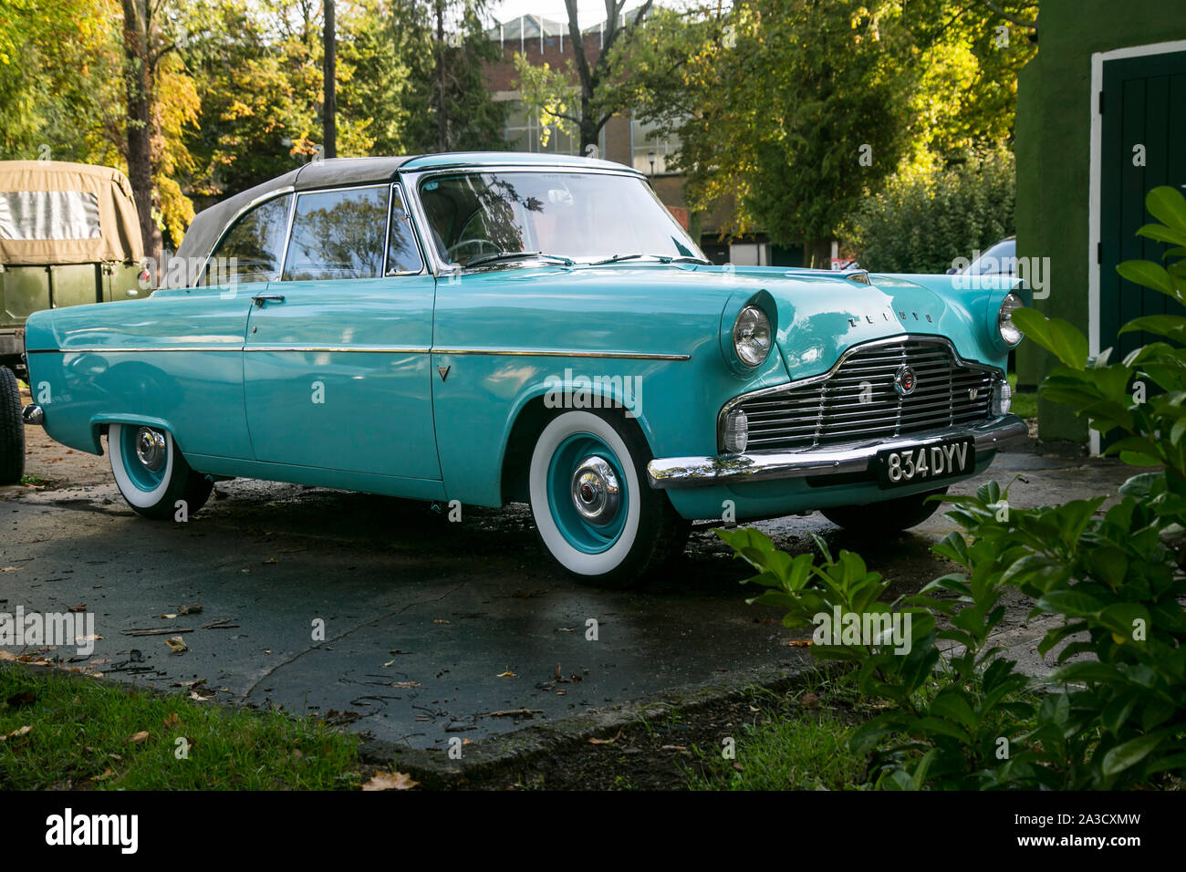 Ford zephyr convertible hi-res stock photography and images - Alamy