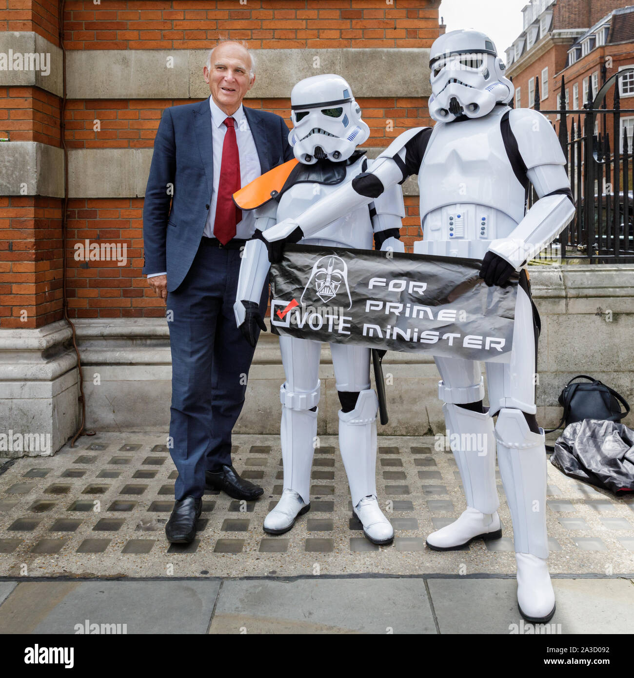Sir vincent cable hi-res stock photography and images - Alamy