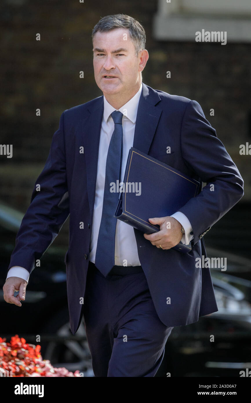 Conservative member of parilament hi-res stock photography and images ...