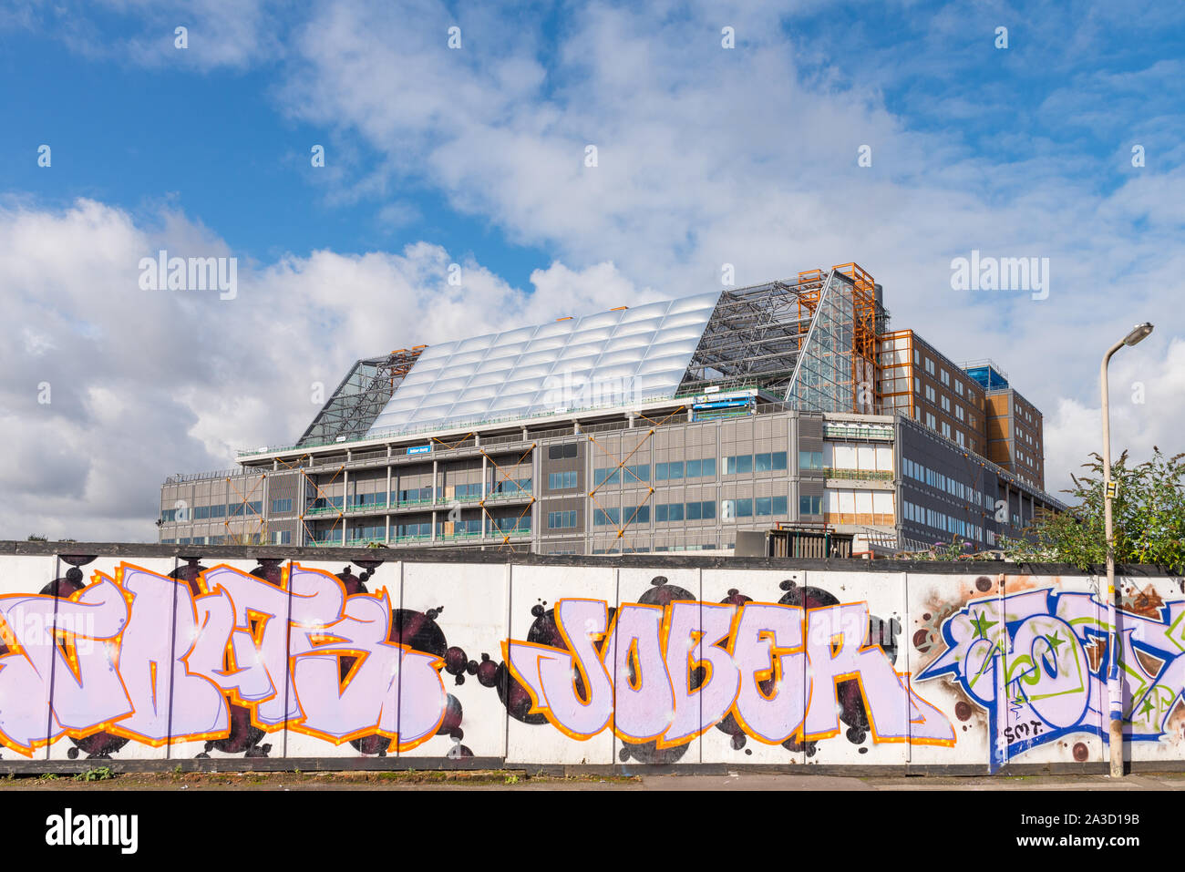 Construction of the Midland Metropolitan Hospital in Cape Hill ...
