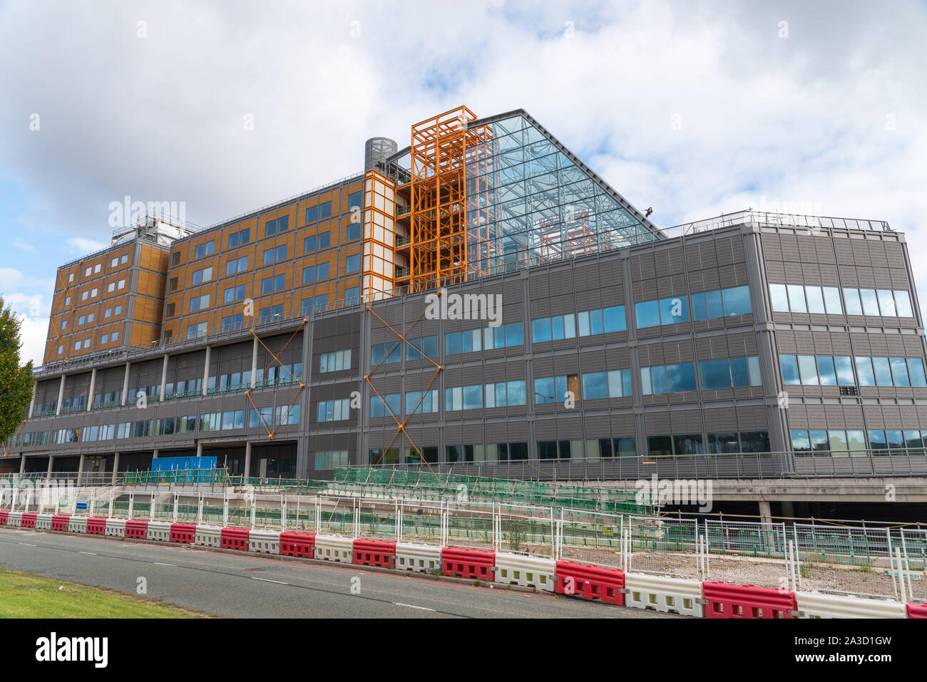 Carillion midland metropolitan hospital hi-res stock photography and ...