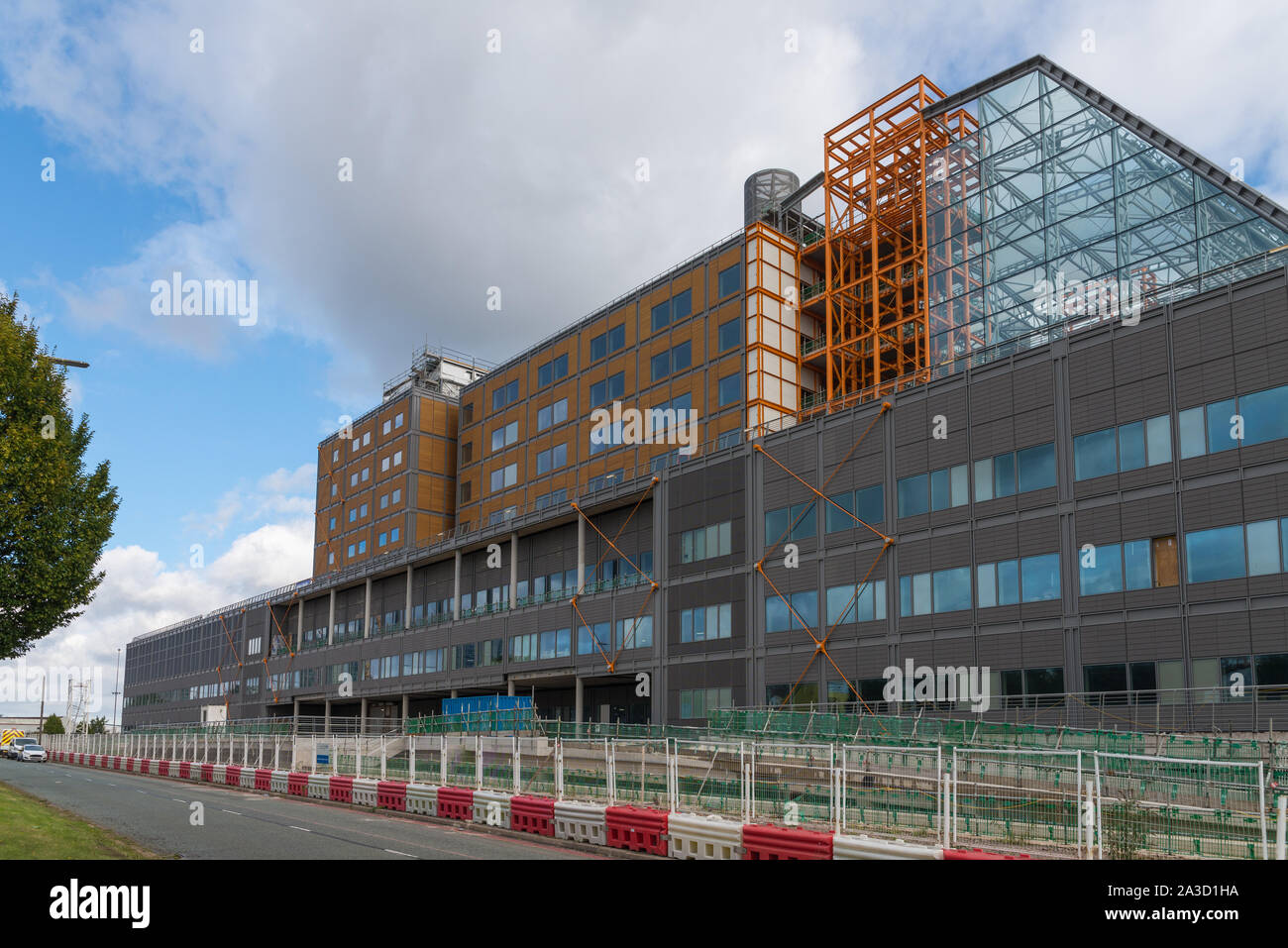 Carillion midland metropolitan hospital hi-res stock photography and ...