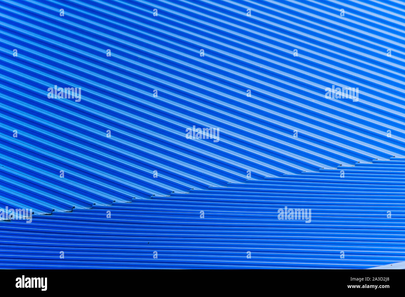 Sheet roofing detail hi-res stock photography and images - Alamy