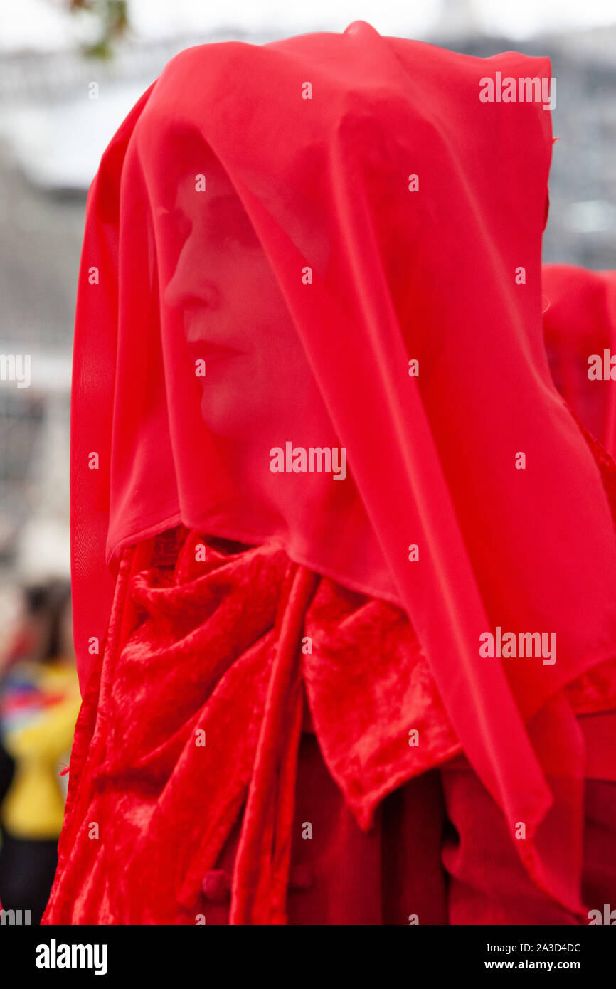 Blood blocks hi-res stock photography and images - Alamy