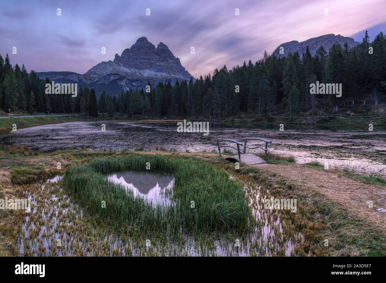Lake Antorno, Misurina, Belluno, Veneto, Dolomites, Italy, Europe Stock ...