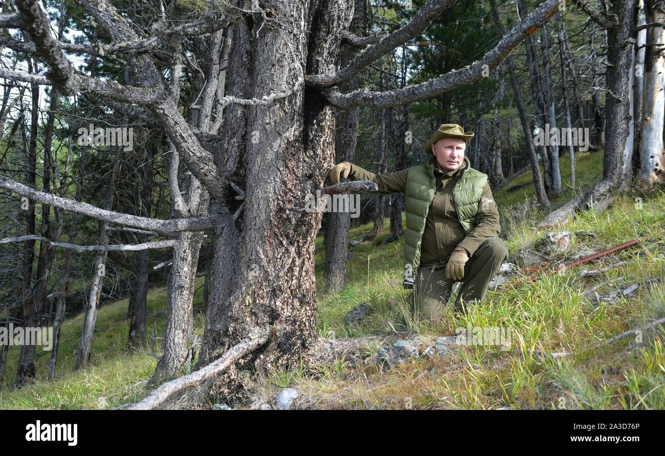 Siberia, Russia. 06 October, 2019. Russian President Vladimir Putin ...