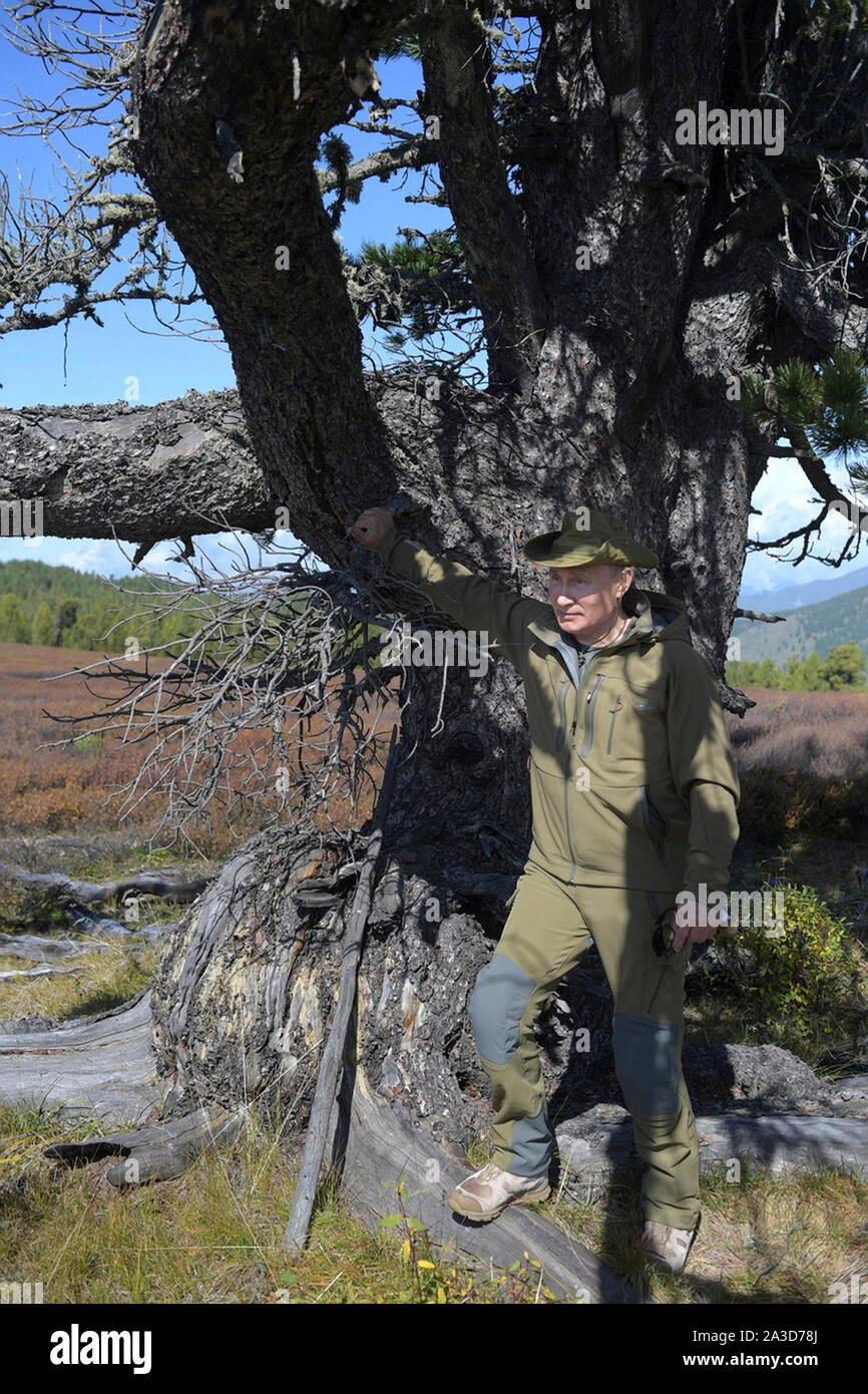 Siberia, Russia. 06 October, 2019. Russian President Vladimir Putin ...