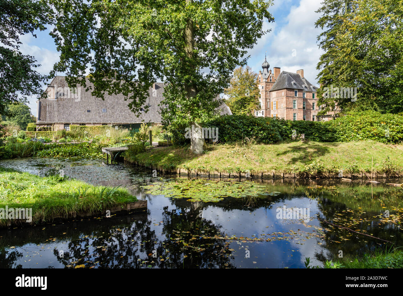 Cannenburch castle in vaassen hi-res stock photography and images - Alamy