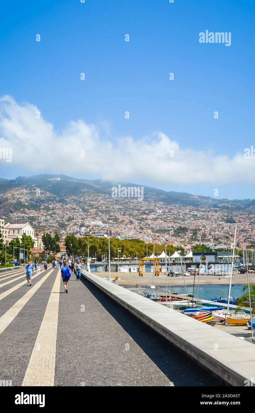 Funchal promenade hi-res stock photography and images - Alamy
