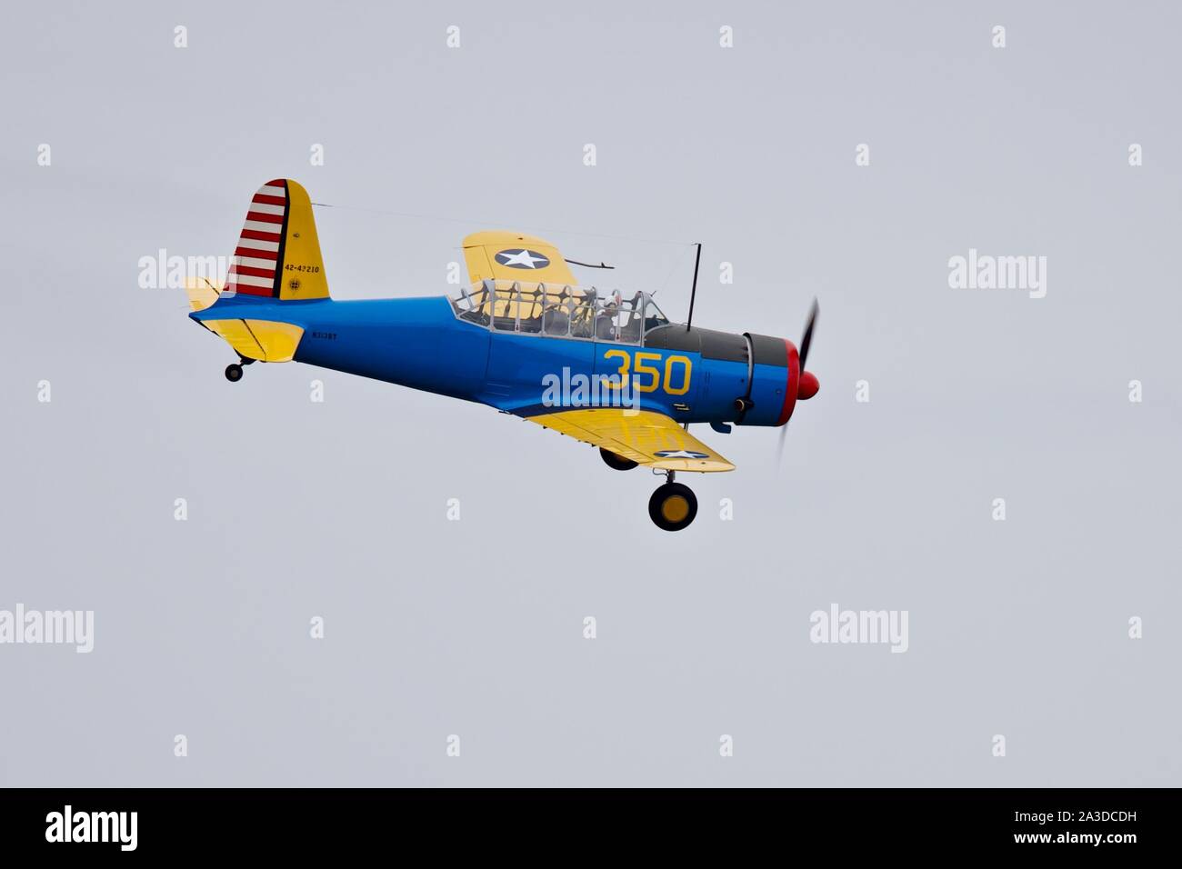 Vultee BT-14 Valiant (N313BT) from the Early Birds Foundation making ...