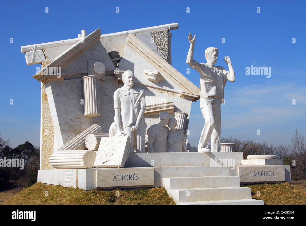Statue The Breakthrough, Pan-European Picnic Memorial Park, historical ...