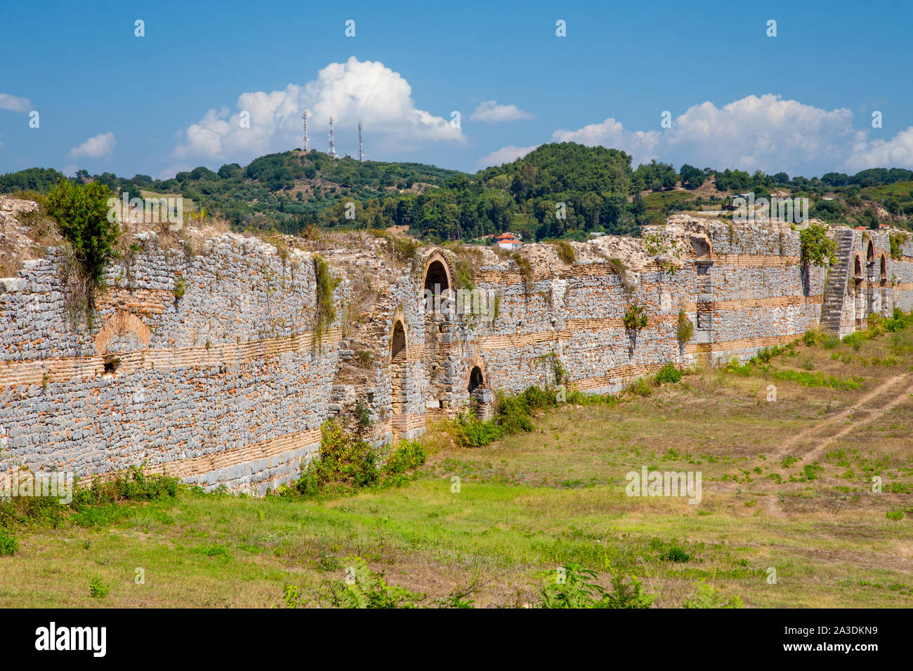 Byzantine ruins hi-res stock photography and images - Alamy