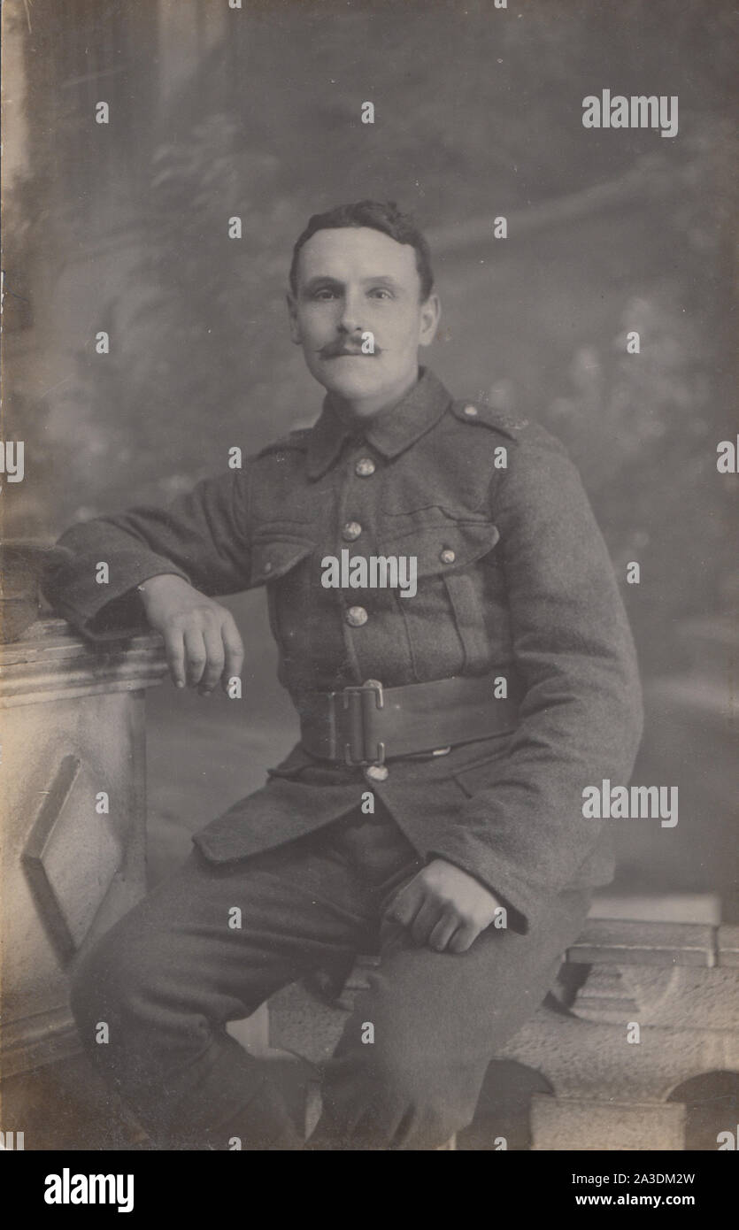 Army service postcards hi-res stock photography and images - Alamy