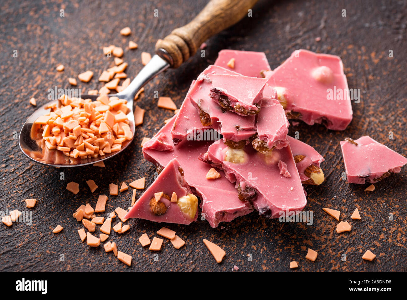 Ruby chocolate beans hi-res stock photography and images - Alamy