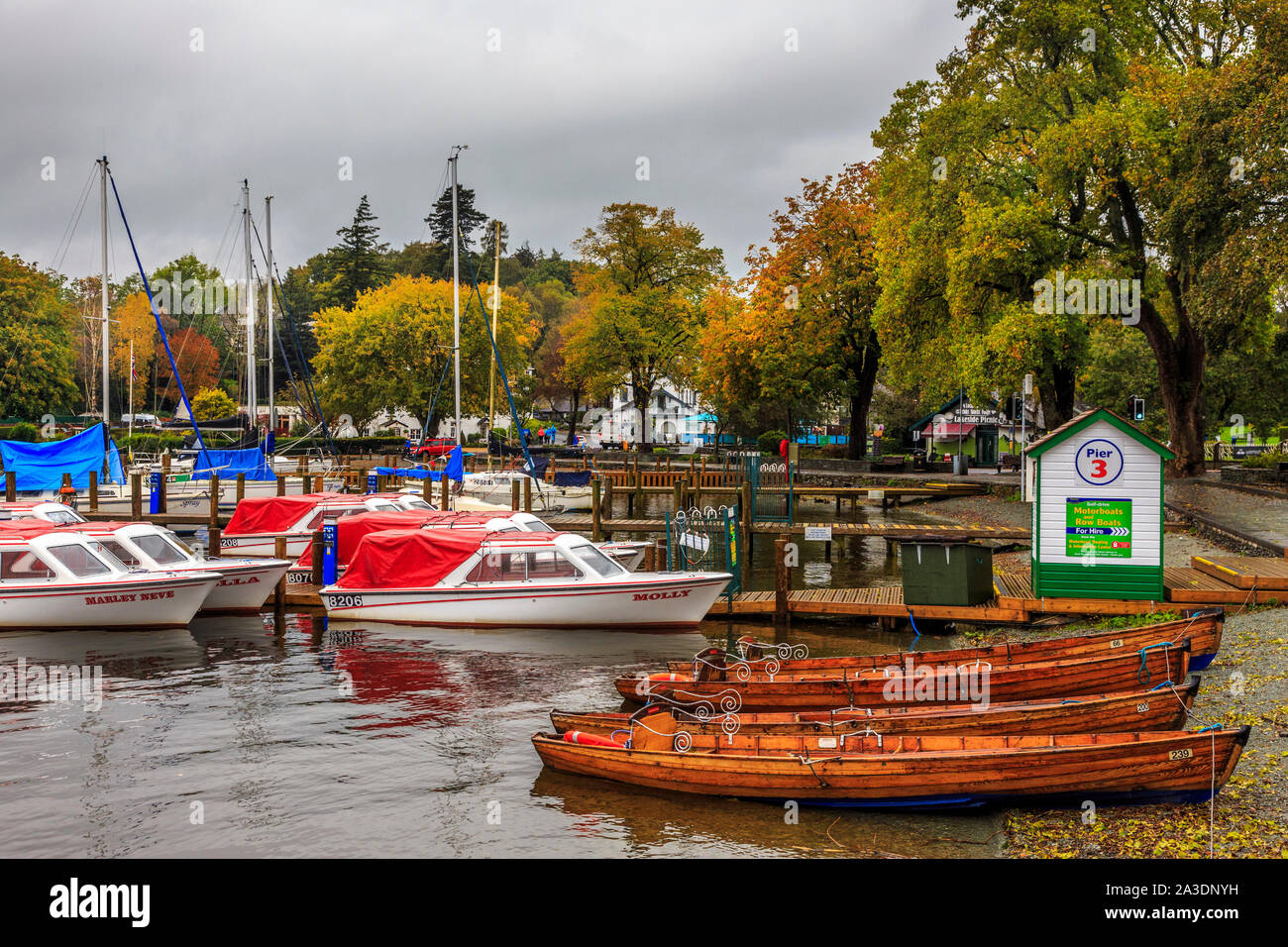 waterhead on lake windermere, lake district national park, cumbria ...