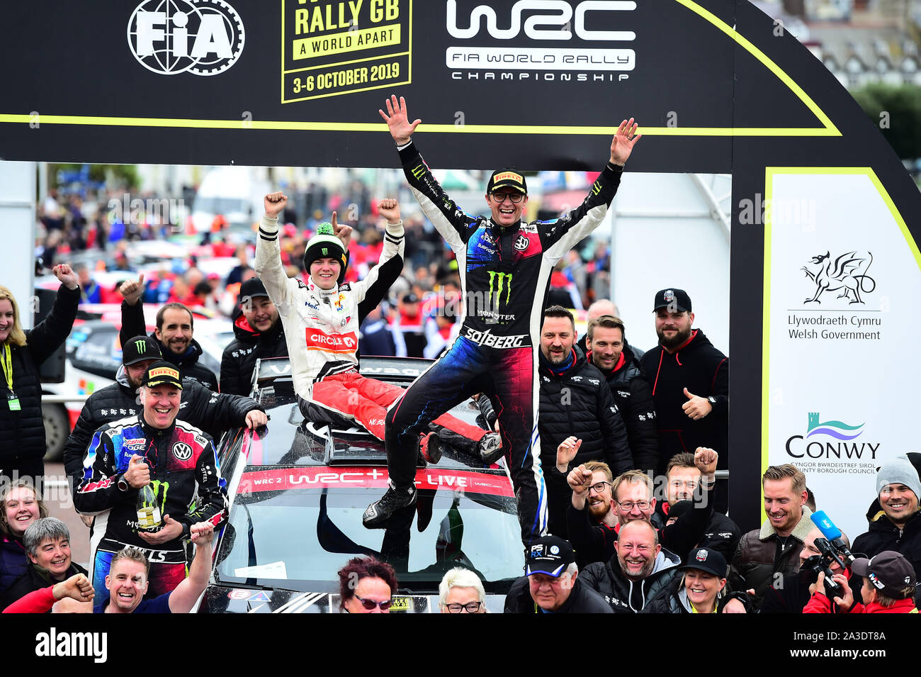 Son gareth hi-res stock photography and images - Alamy