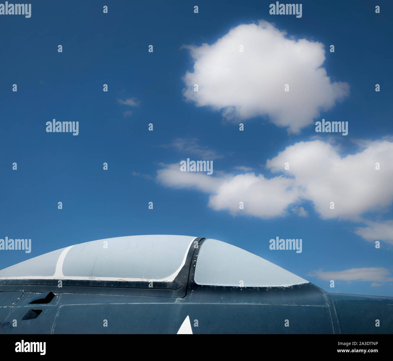 Jet canopy hi-res stock photography and images - Alamy