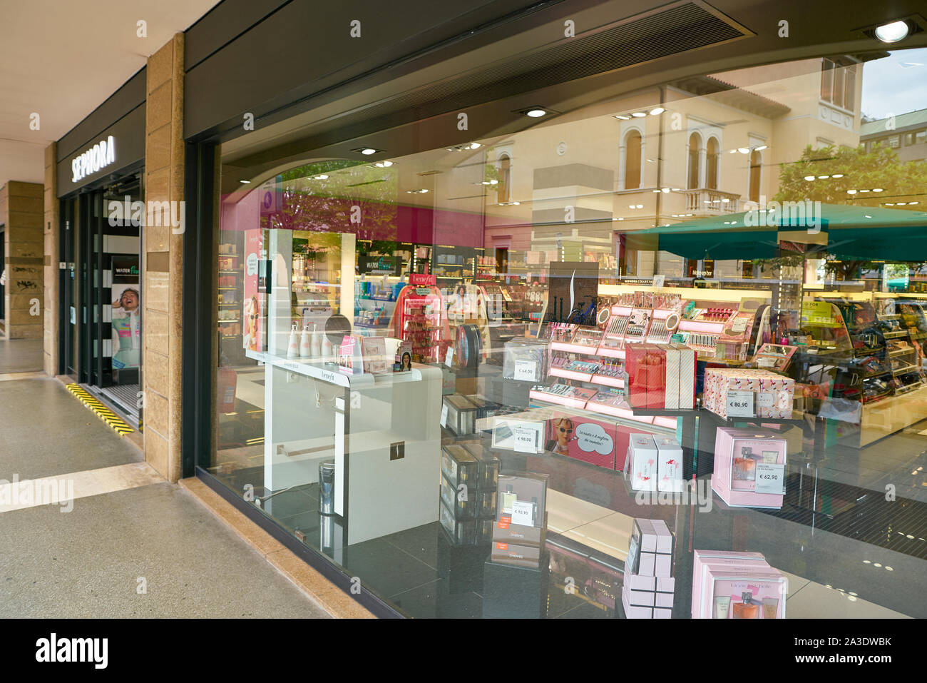 VENICE, ITALY - CIRCA MAY, 2019: display window of Sephora store in ...