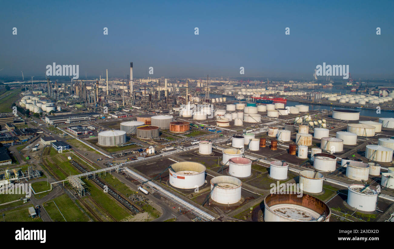 Port of Rotterdam. Botlek. Oil refinery plant from industry zone ...