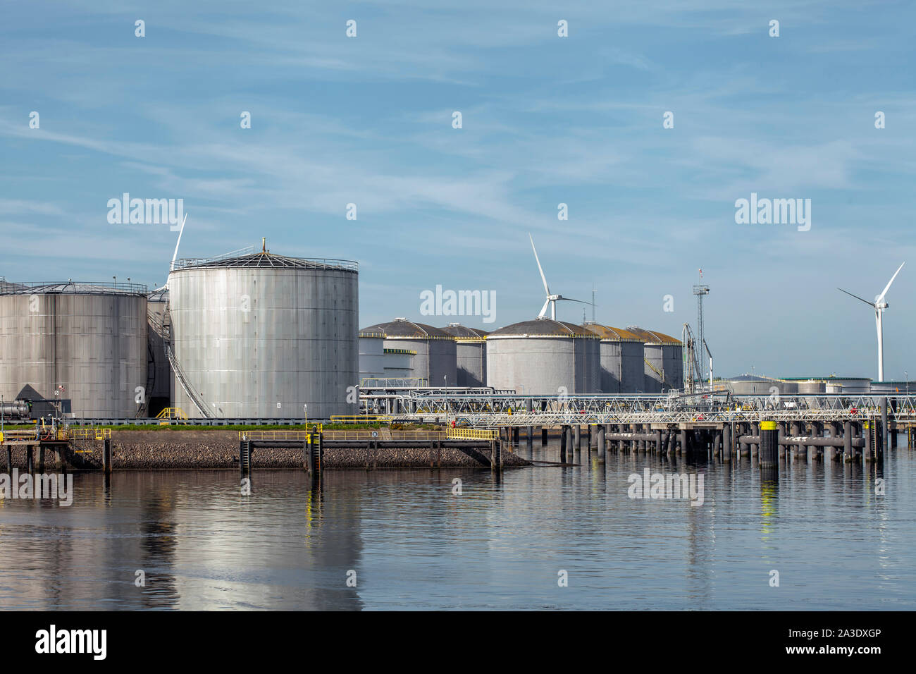 Port of Rotterdam. Botlek. Oil refinery plant from industry zone ...