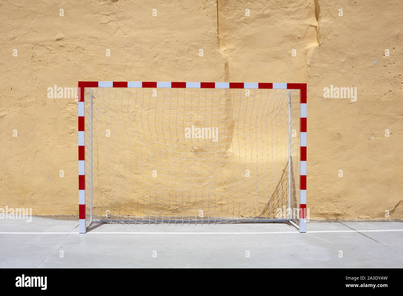 Yard sphere hi-res stock photography and images - Alamy